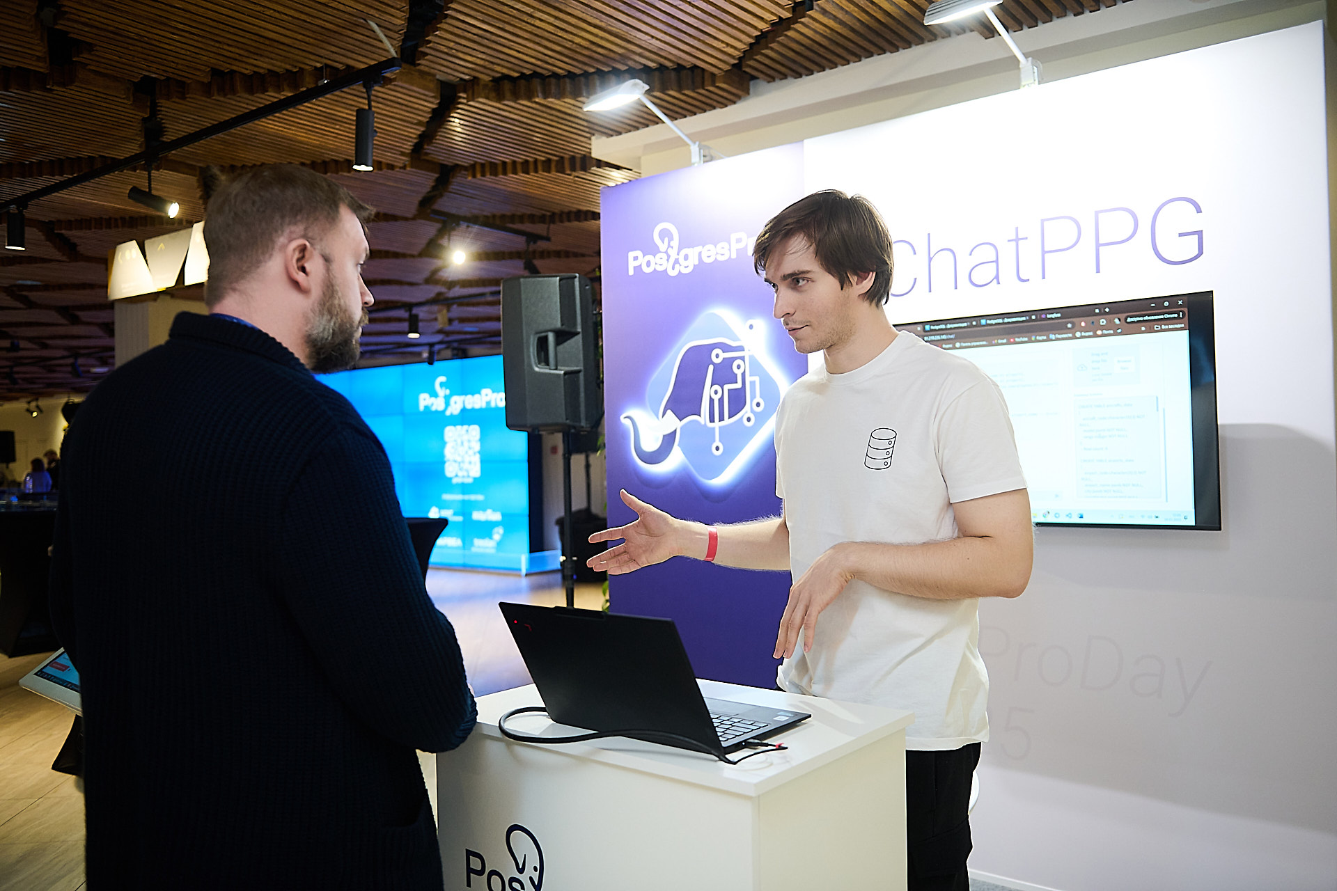 ChatPPG: первый AI-бот для работы с PostgreSQL на естественном языке : Компания Postgres ...